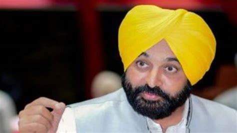 Punjab Singer Amrit Manns Father Accused Of Using Fake Certificate For
