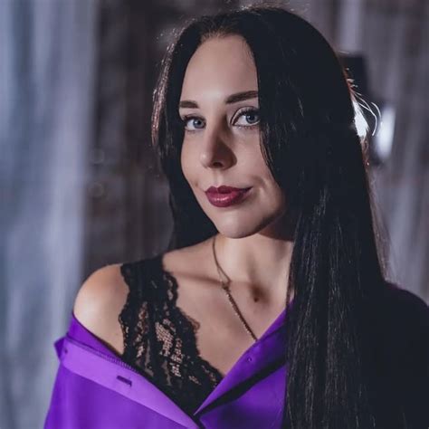 Инесса Процветаева Livemalina • Threads Say More