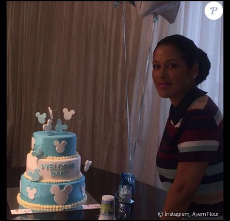 Ayem Nour Grosse fête en l honneur de son fils Ayvin Purepeople