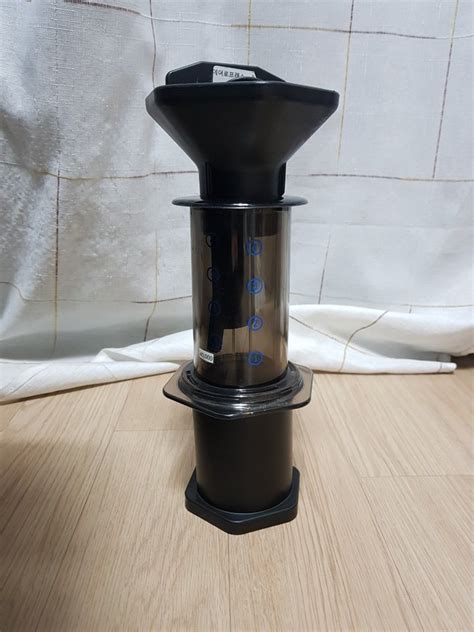 에어로프레스 커피메이커 수동 휴대용 커피메이커 미사용 헬로마켓
