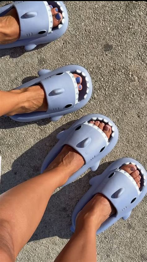 Josipa Karimovics Feet