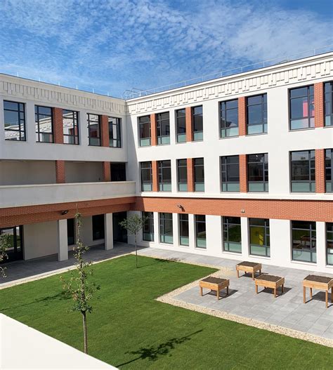 Groupe Scolaire Elisa Deroche Le Blanc Mesnil 93
