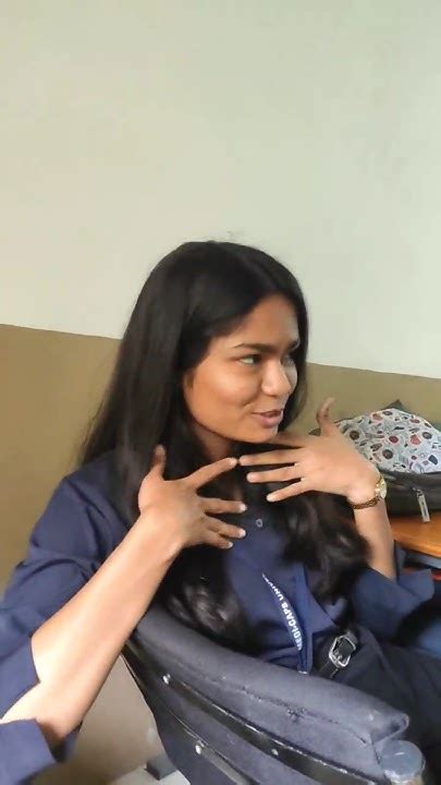 Aisa Introduction Kabhi Dekha Hai 😂 A Day In College Minivlog
