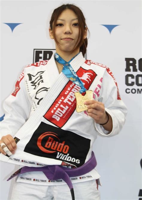 BJJ JUDO ZAPASY SF Wpis Rikako Yuasa Wschodząca gwiazda