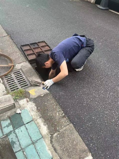 全力备战！徐汇这个街道积极开展防汛防台工作，保障居民安全巡查应急加固