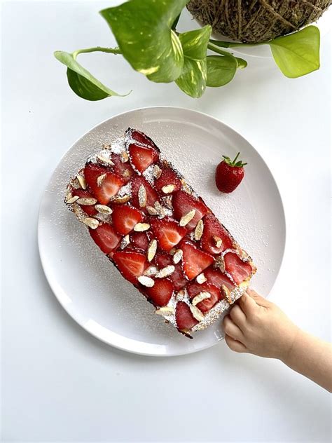 Strawberry Cake Dessert Pastries Free Photo On Pixabay Pixabay