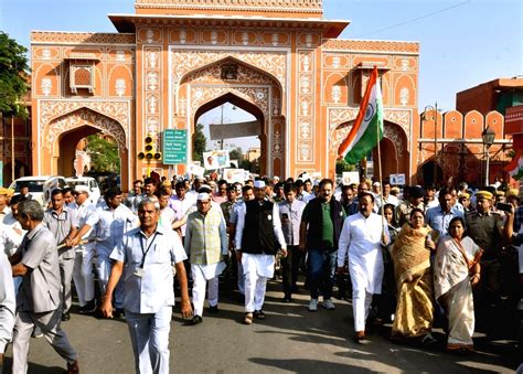 Jaipur Rajasthan Cm Ashok Gehlot With Congress Workers Participate