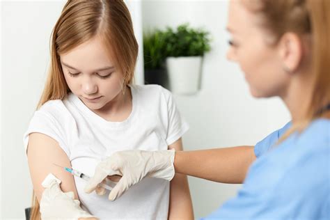 Gynäkologen rufen Eltern auf ihre Kinder gegen HPV impfen zu lassen