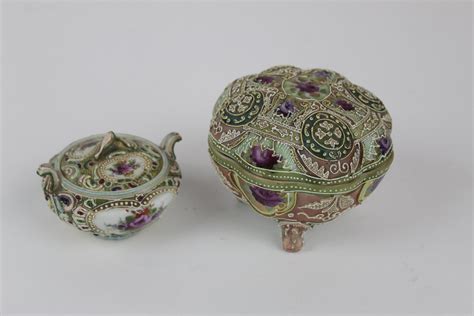 Lot 2 Nippon Moriage Covered Jars 1 Unsigned