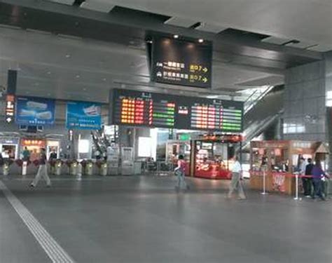 高鐵母親節疏運 4月13日開放購票大學生5折