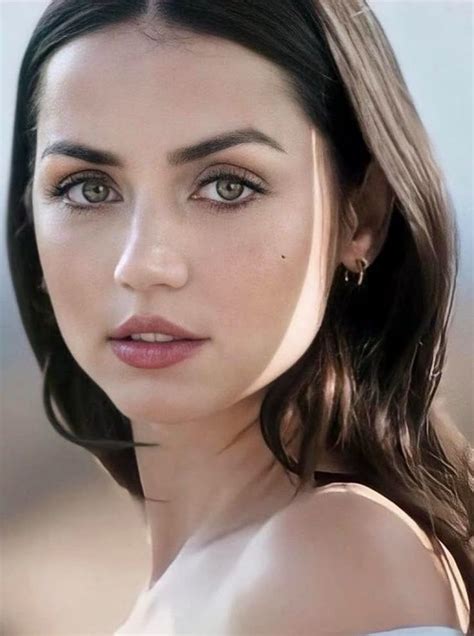 Ana De Armas