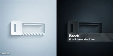 종이 컷 손은 회색과 검은색 배경에 격리된 아이콘을 보았습니다 종이 아트 스타일 벡터 3차원 형태에 대한 스톡 벡터 아트 및 기타 이미지 3차원 형태 강철 개념