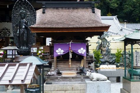 宝山寺 天神卍生駒山 寳山寺奈良県生駒市 八百万の神