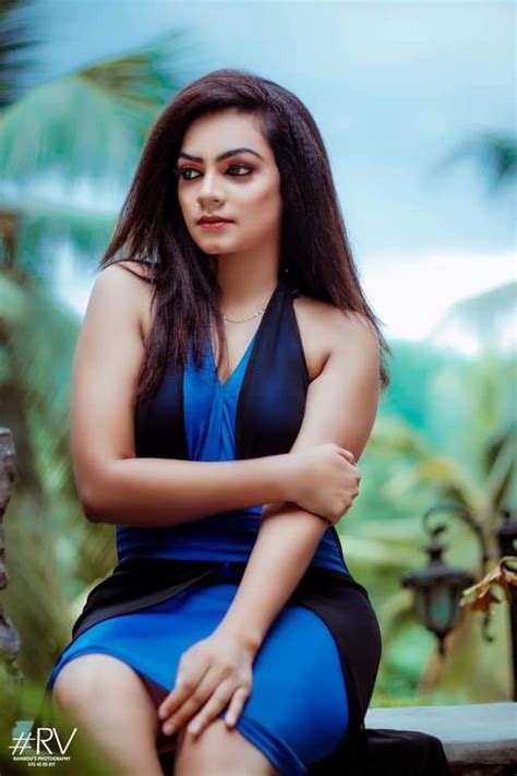 Follow Us In Instagram Sri Lankan Model Tube