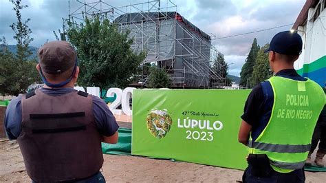 Denuncian Violencia Policial Contra Una Vecina De La Comarca Andina