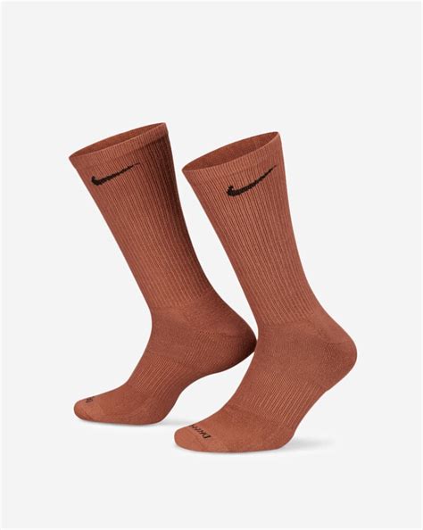 Shop Nike Everyday Plush 3pk Crew Socks Sx6888 914 Grey Snipes Usa