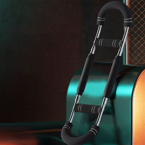 Twister Arm Trainer 6 Resistance Levels 30 120 Lb Chest And Arm