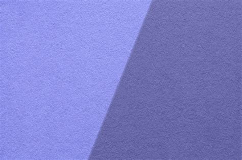 공예 파란색과 보라색 종이 배경의 질감 절반 두 가지 색상 매크로 빈티지 매우 페리 판지의 구조 0명에 대한 스톡 사진 및 기타