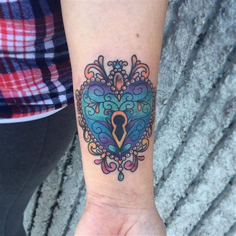 70 Tatuagens de Coração Lindas e Inspiradoras