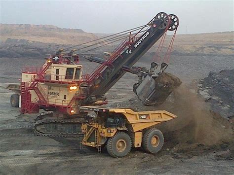 Pin De Mark Birchfield En Strip Miner Camiones Excavadoras Mineria