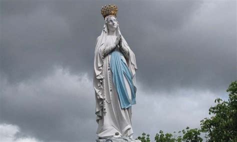 Oración A La Virgen De Lourdes Milagrosa Divina Oración