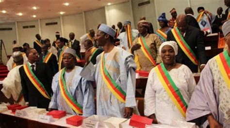 Cameroun Lopposition Condamne La Prorogation Du Mandat Des Députés