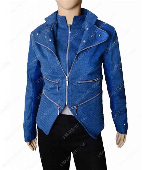 Get Yourself Ready In Freezing Look With This Killer Frost Costume