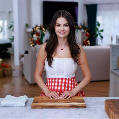 Selena For Her Cooking Show Selena Chef 2023 Selena Gomez Outfits