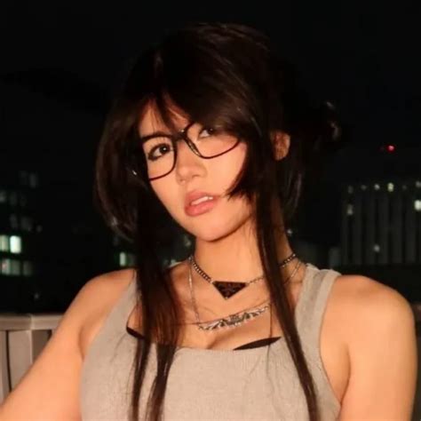 Ariyu Kim🐱 Youtube