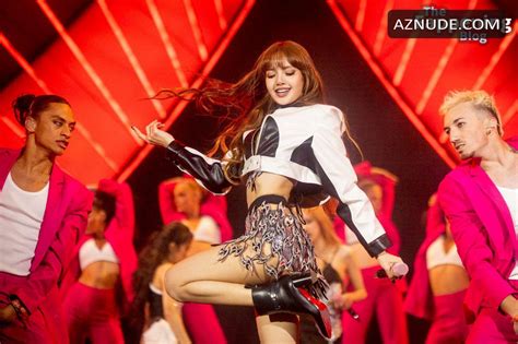 Jisoo Lisa Jennie And Rose Of Blackpinks Sexy Coachella Performance