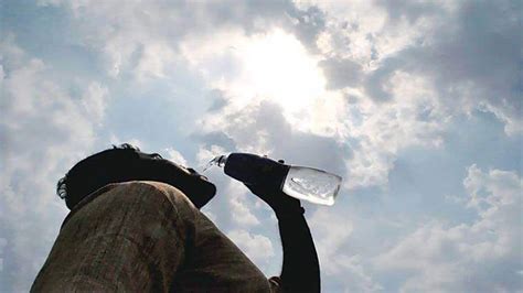 Delhi Weather Update Cloudy Saturday In National Capital Similar