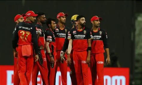 Ipl 2020 Kkr Register Their Lowest Powerplay Score During Rcb Game