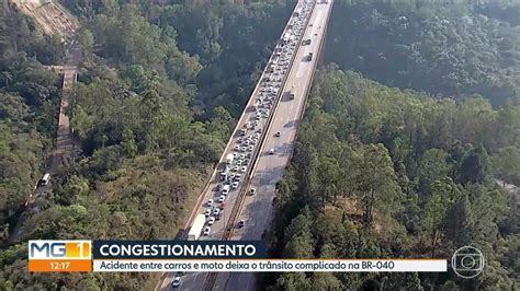 Vídeo Acidente Entre Carros E Moto Deixa Trânsito Complicado Na Br 040