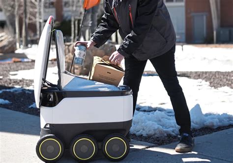 Demystifying The Current State Of Delivery Robots In 2020