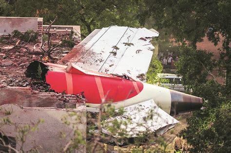 Datanomics Pilot Error Identified As Top Cause For Air Accidents Top