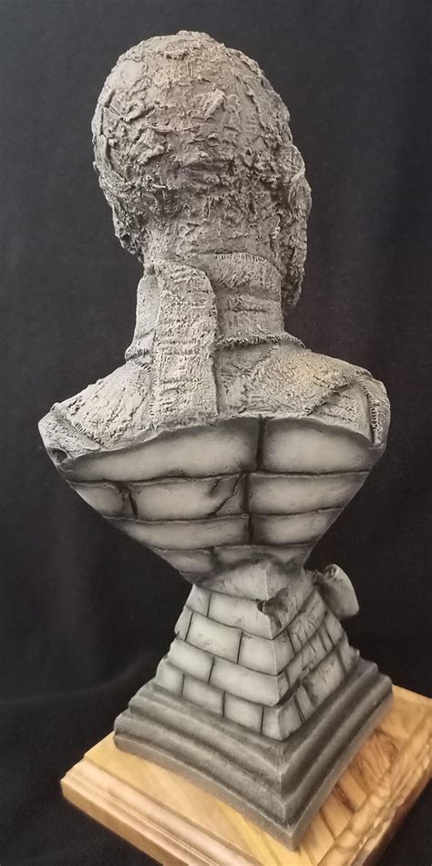 The Mummy 1 3 Scale Bust Figure Ready For Inspection