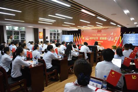 公司团委举办“中交蓝·党旗红·中国梦” ——“恰百年风华正茂 启新程青春奋进”主题宣讲活动
