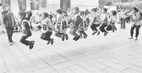 蓝田县北关小学阳光体育运动会举行腾讯新闻