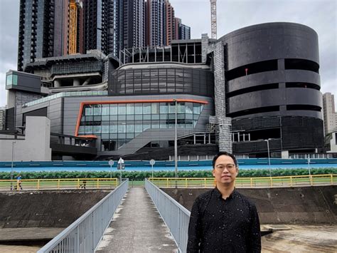 聯招SSSDP伍倫貢管理學士 授航空營運 大圍新校設實驗室 新冠疫情專頁