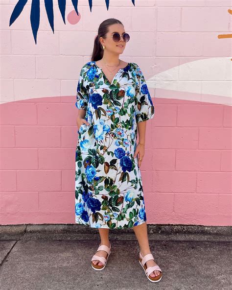 Blue Moon Linen Dress Elmari