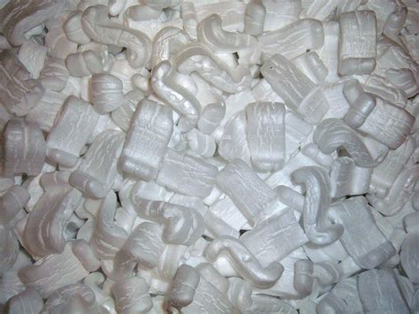 Styrofoam Peanuts For Packaging By Brokensphere Wikimedia Commons