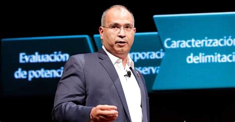 Interpol Emite Ficha Roja Contra Carlos Treviño Ex Director De Pemex