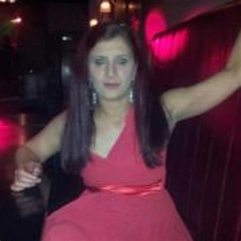 Stream Claire Louise Robins Music Listen To Songs Albums Playlists