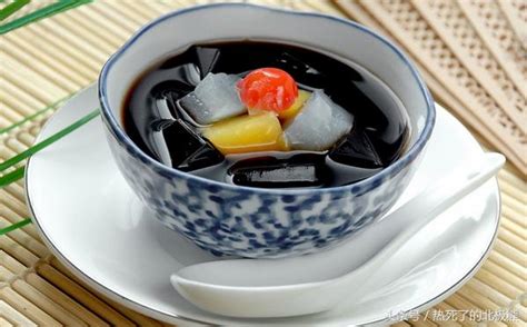 廣西梧州特產梧州龜苓膏 每日頭條