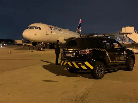 PF prende procurado incluído na difusão vermelha da Interpol Polícia Federal