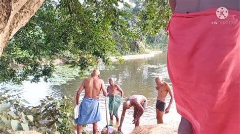 हजामत का दिन का एक वीडियो है चाची जी का देहांत हुआ है क्योंकि काम किया