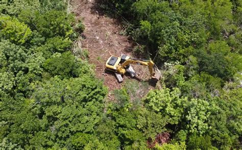 AMLO busca expropiar más terrenos para el tramo 5 del Tren Maya