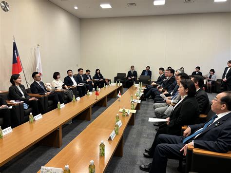 台湾立法院の超党派議員団との意見交換会 小宮山泰子（コミヤマヤスコ） ｜ 選挙ドットコム