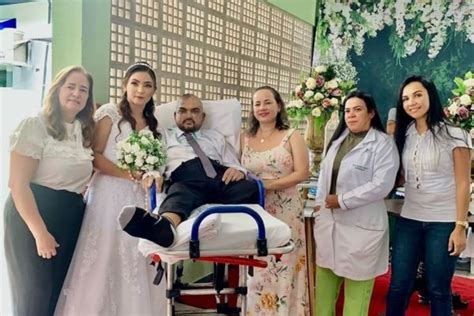 Paciente câncer realiza sonho e se casa em hospital de Alagoas Metrópoles