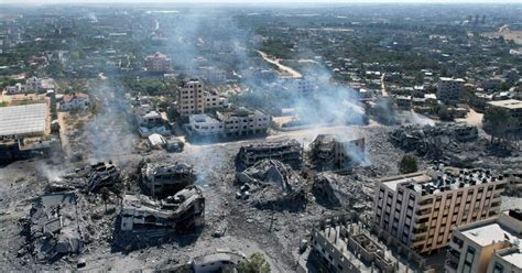 First Aid Crosses Into Gaza From Egypt